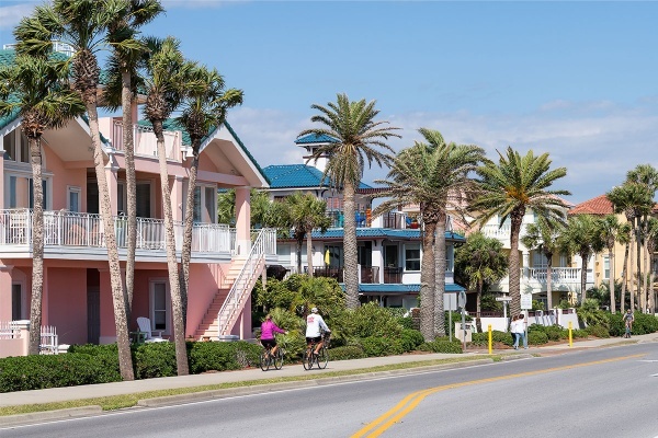 What It's Like Living in Miramar, Florida | Neighborhoods.com