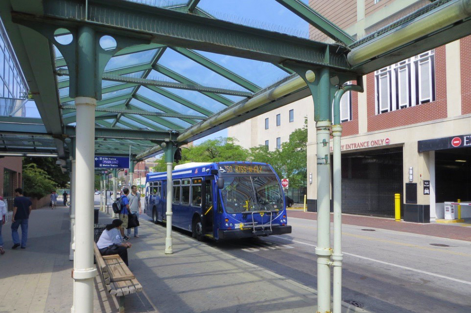 6 Suburban Cities With Easy Commutes to Chicago | Neighborhoods.com