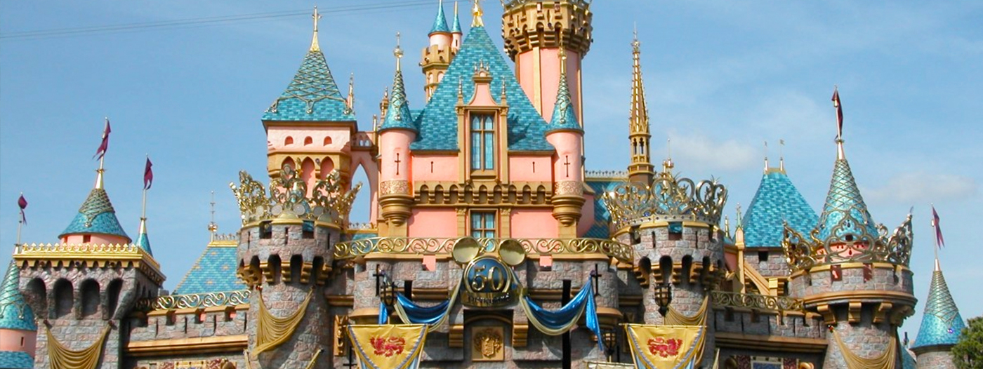A First-Timer's Guide to Visiting Disneyland | Neighborhoods.com