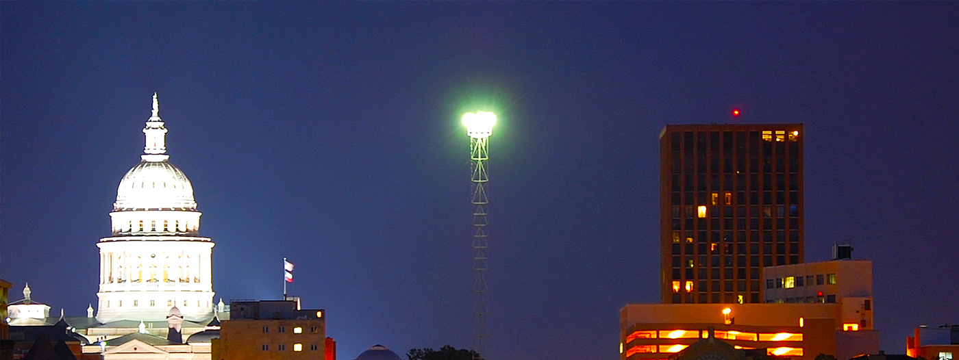 Austin's Moonlight Towers: What They Are and Where To Find Them ...
