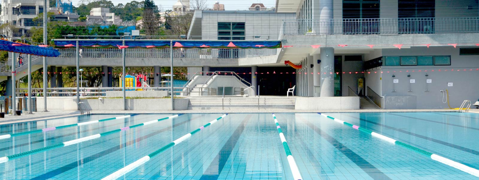7 Neighborhoods Where You Can Swim for Free at Chicago Park District ...